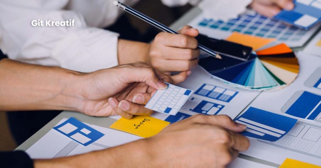 Jenjang Karir di Dunia Desain Grafis: Mulai dari Junior hingga Senior ...